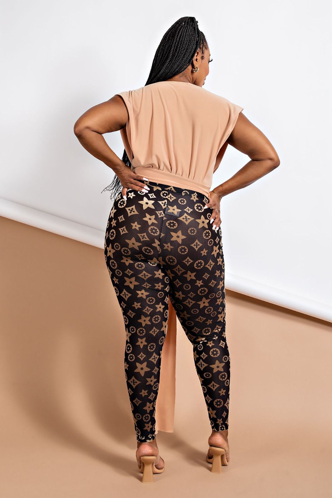 Curve Brown Plus Size – Nicolle's Fashion